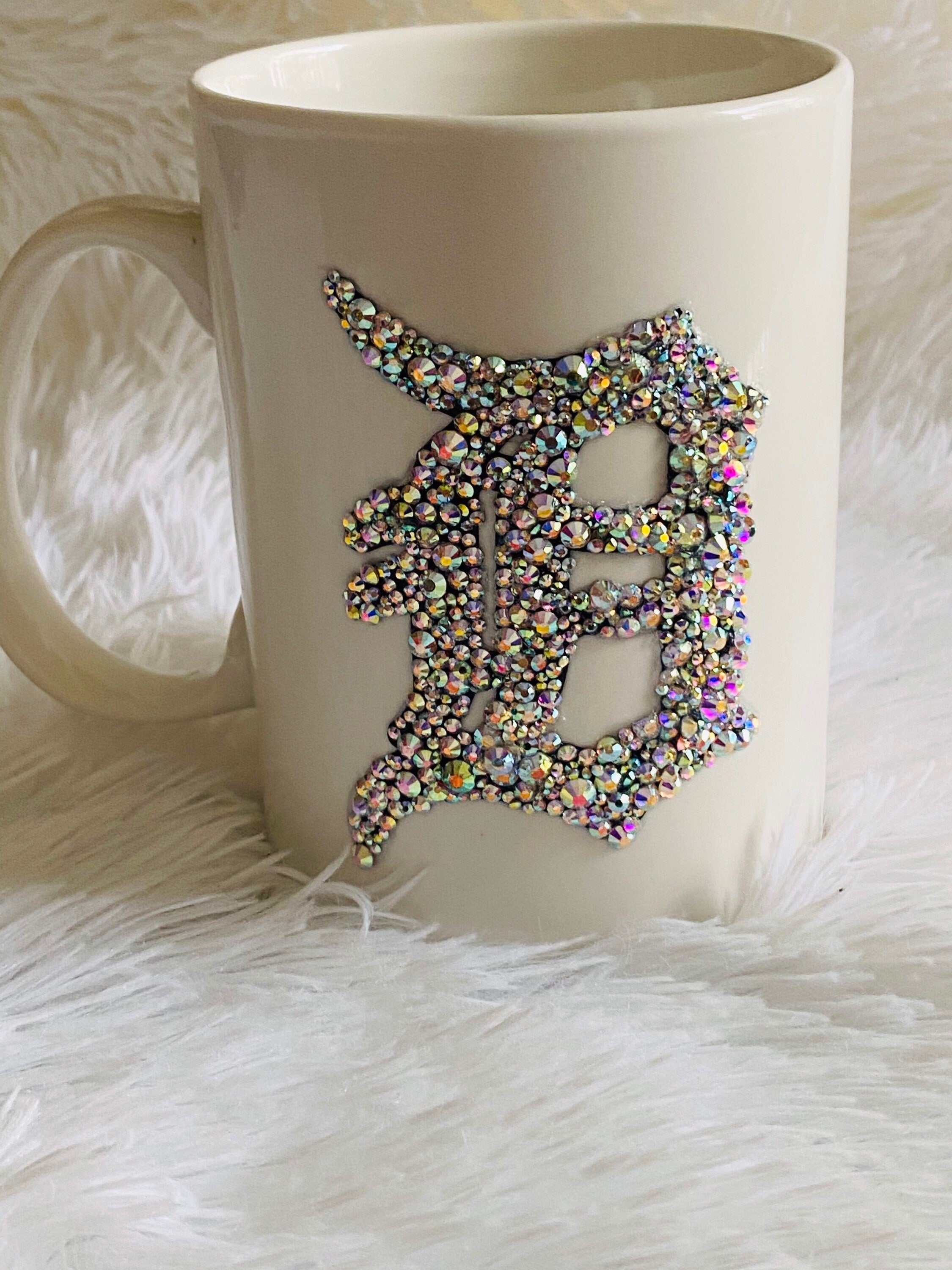 Bling Old English D. Detroit Rhinestones – Siri Beautiful Victory
